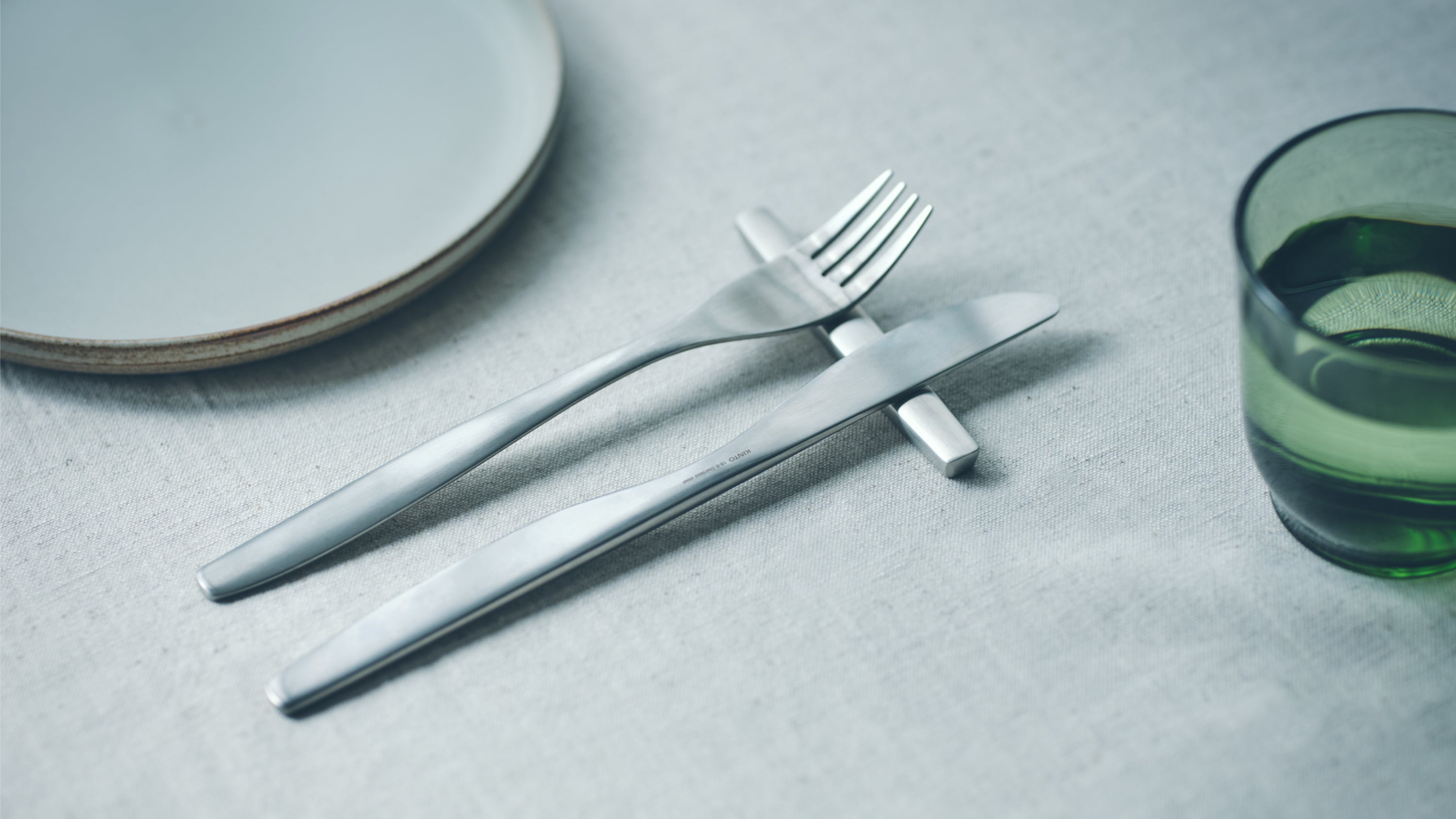 毎日の暮らしにリズムを与える HIBI vol.2 – KINTO